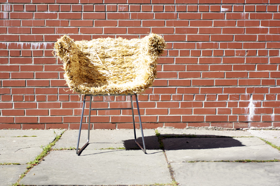 Elizabeth Moran : series of chairs – Studio Flodeau