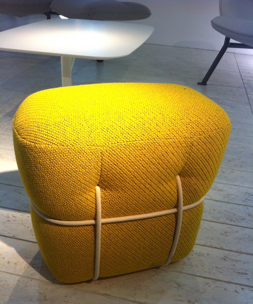 Benjamin Graindorge for Cinna : Lace stool – Studio Flodeau