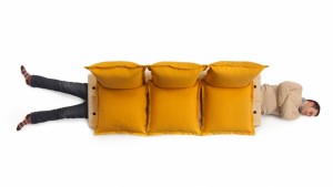 Marco Gregori : Facile sofa – Studio Flodeau