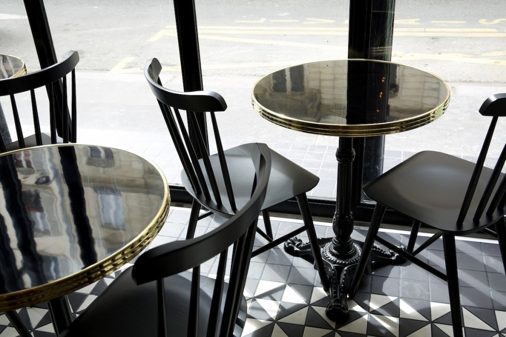 Manger Restaurant in Paris – Studio Flodeau
